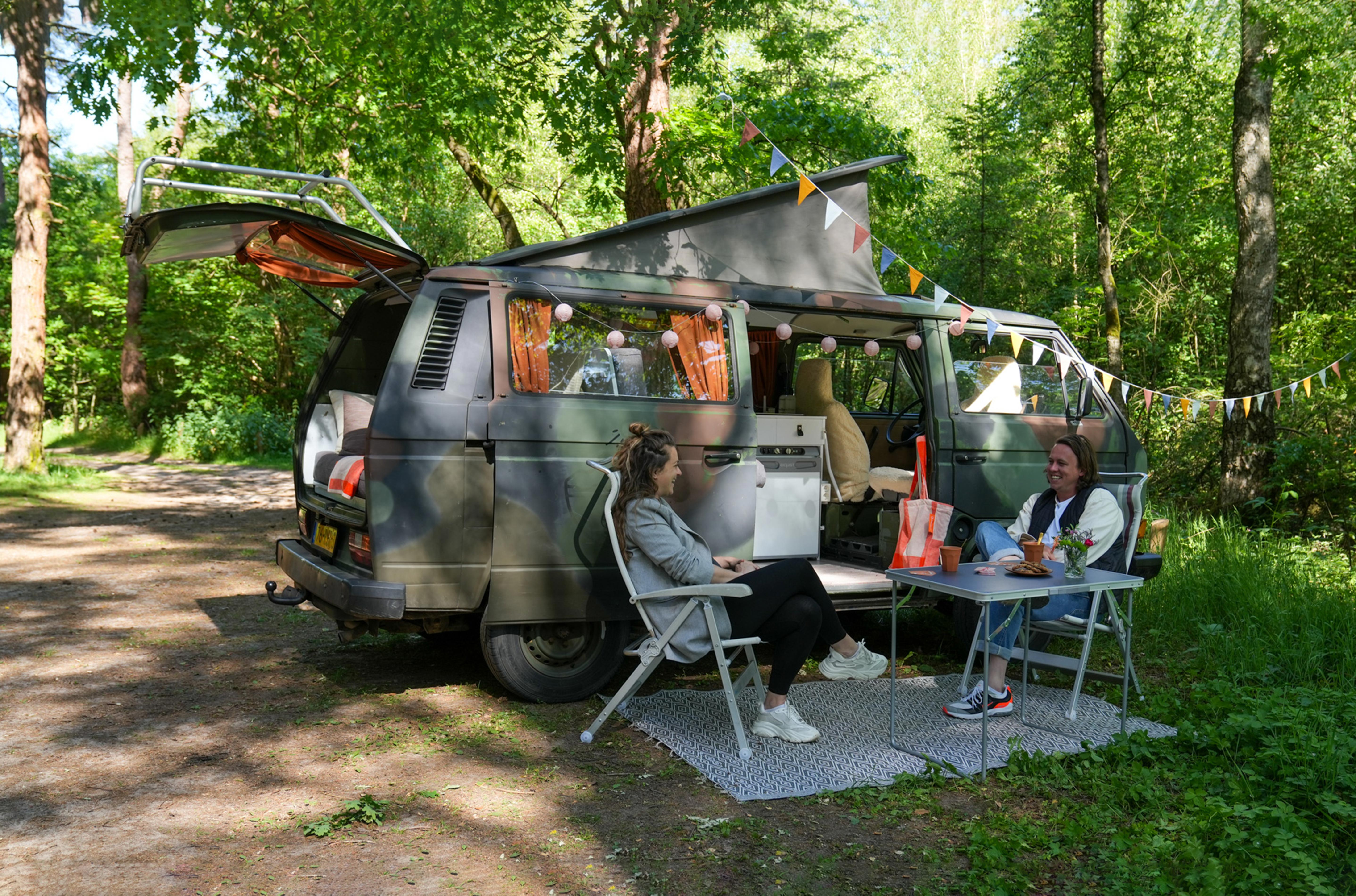Elke dag vakantie: camperbusjes om bij weg te dromen • Inspiratie • de ...